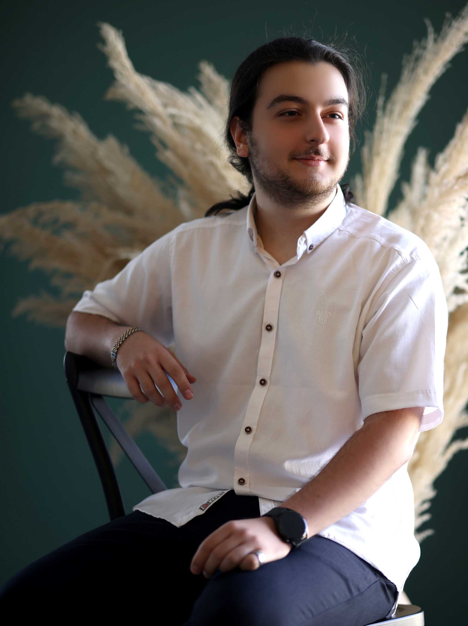 About me - shayan aminaei